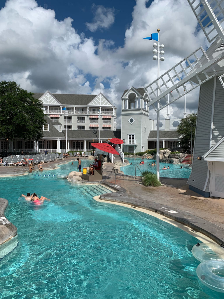 Yacht-Club-pool | Magic Family Getaways